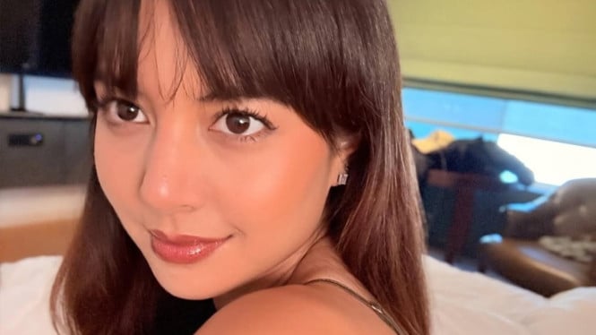 Aurelie Moeremans Ungkap Pengalaman Grooming Lewat Buku Memoar Broken ...