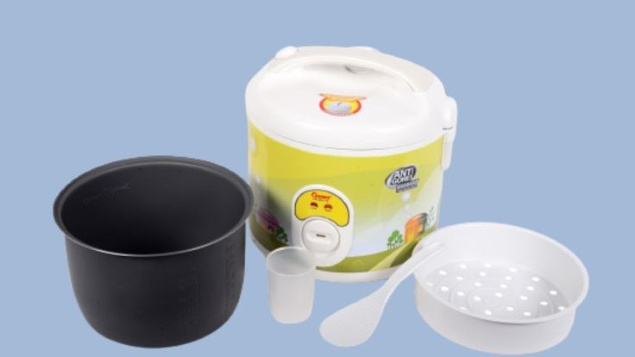 Foto Review dan Perbandingan, Rice Cooker Miyako MCM-508 SBC dan Cosmos ...