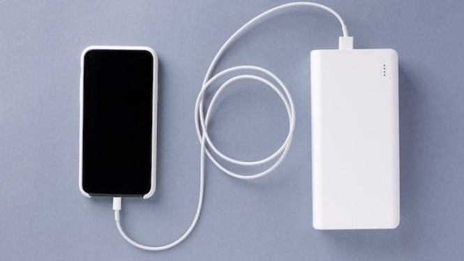 5 HP Baterai Badak 2025, Tahan Seharian Nggak Perlu Powerbank!