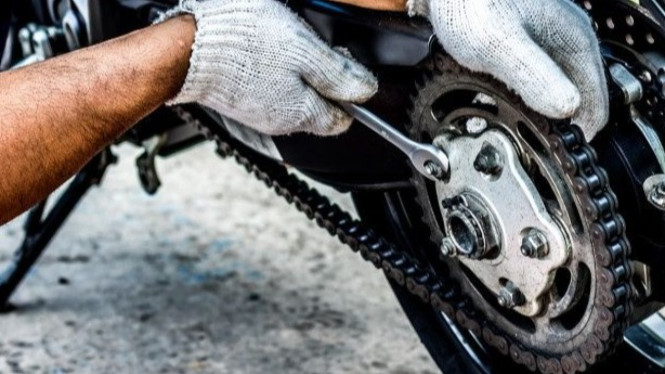 Waktu yang Tepat untuk Servis Rutin Motor Agar Performa Tetap Optimal