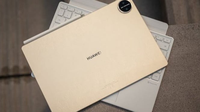 Tablet Huawei Terbaru Ini Bisa Gantikan Laptop untuk Kerja WFH!