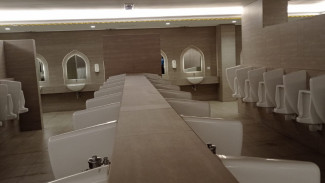 WISATA RELIGI: Potret Masjid Raya Sheikh Zayed Solo, Simbol ...