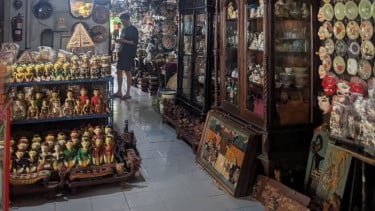 Pasar Antik Triwindu Solo: Surga Kolektor dan Wisata Budaya di Jantung Kota