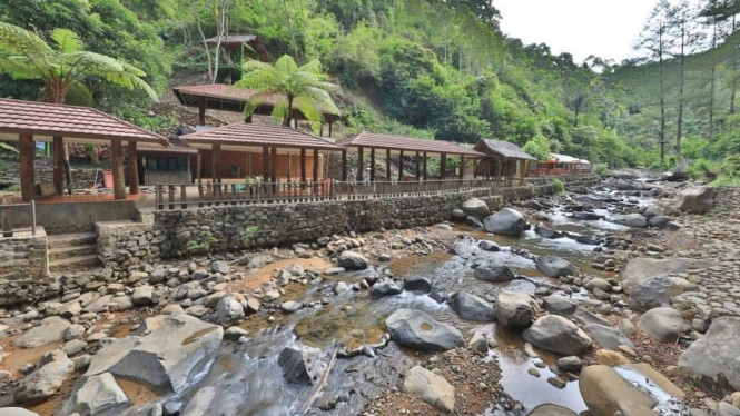 Wisata Alam Karuhun Sumedang: Perpaduan Keindahan Alam dan Kearifan Lokal
