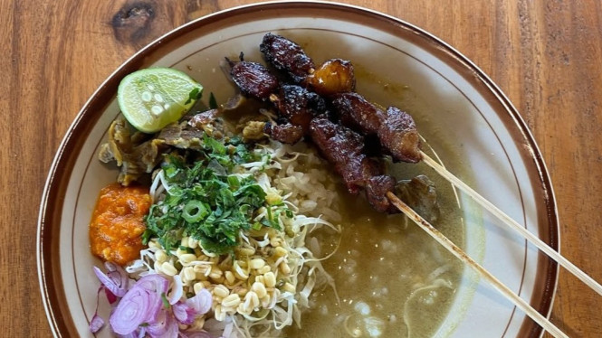 WISATA KULINER: Nasi Becek Khas Nganjuk Kini Hadir di Kota Malang ...