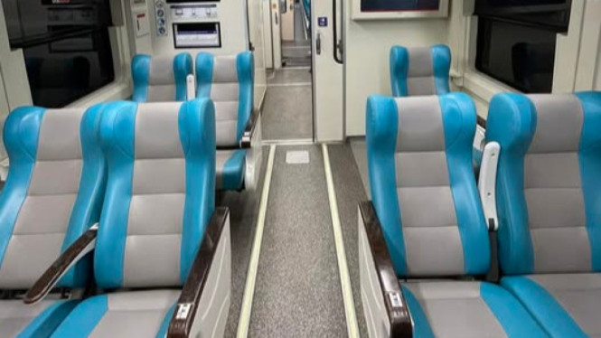 KERETA API: Mengenal KA Fajar Utama dan Senja Utama Yogyakarta, Eksis ...