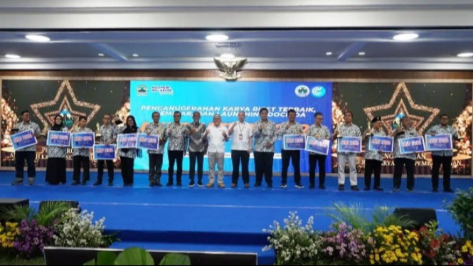 Tiga Peneliti UNDIP Raih Anugerah Riset Jawa Tengah 2025, Bukti Kampus ...