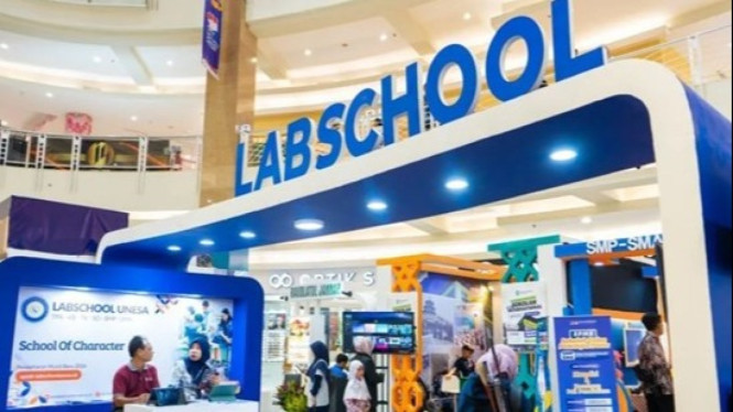 Kumpulan Berita Terbaru spmb 2026 - VIVA Wisata