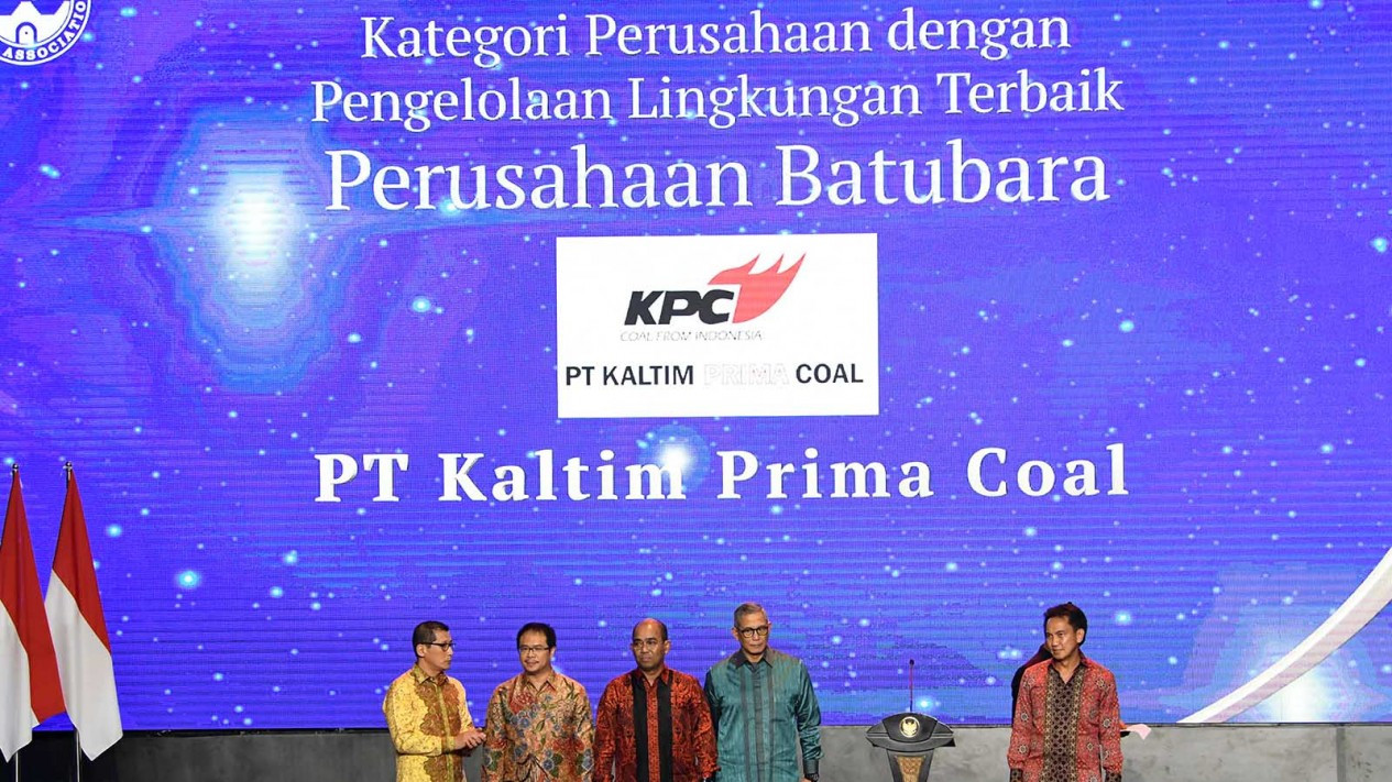 Kaltim Prima Coal & Arutmin Indonesia Raih IMA Award 2019 - Vlix.id