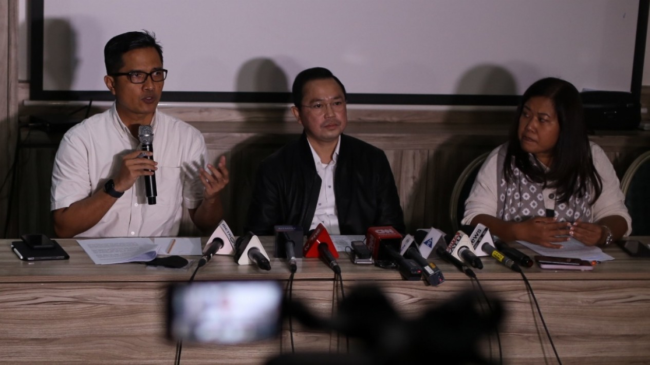 Eks Jubir KPK Febri Diansyah Jadi Pengacara Istri Sambo - Vlix.id Eks Jubir KPK Febri Diansyah Jadi Pengacara Istri Sambo - Vlix.id