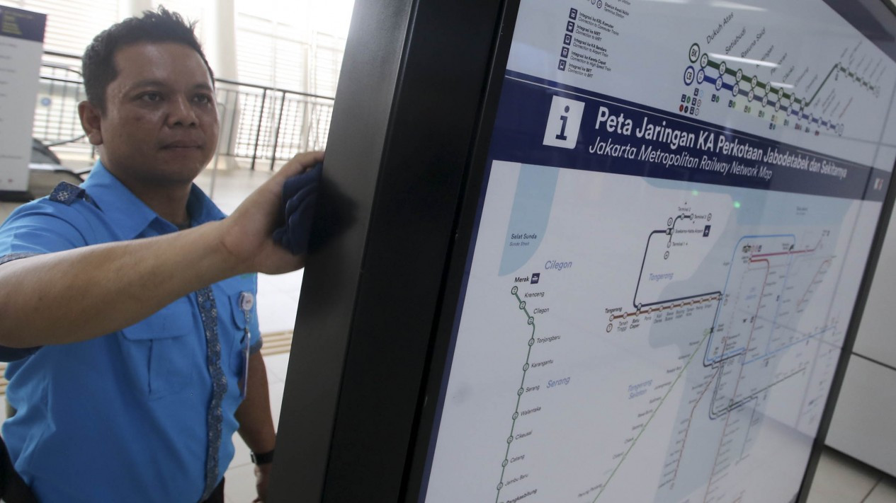 Ujicoba Terbatas LRT Jabodebek - Vlix.id