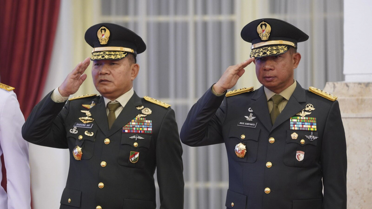 Pelantikan KSAD Letnan Jenderal TNI Agus Subiyanto - Vlix.id Pelantikan KSAD Letnan Jenderal TNI Agus Subiyanto - Vlix.id