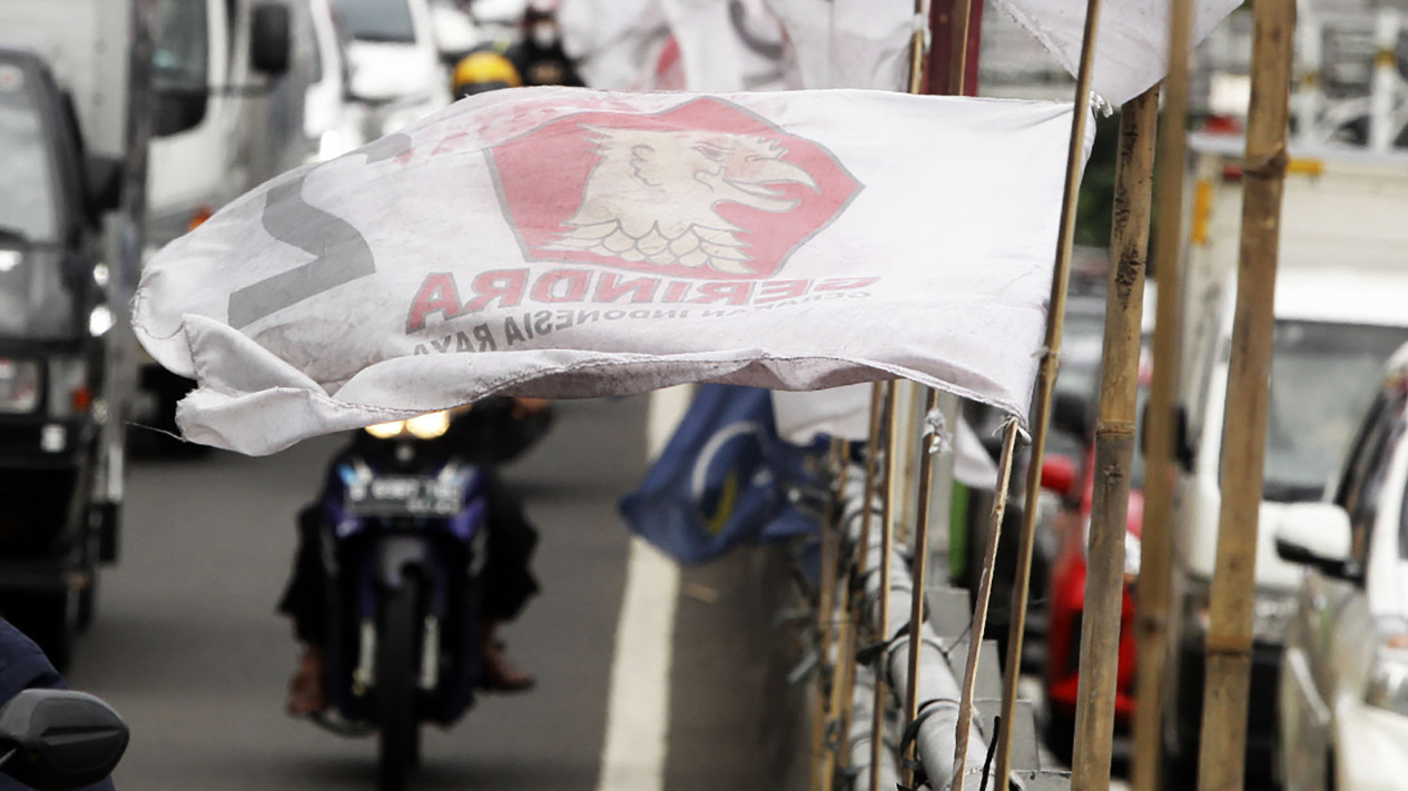 APK Bendera Partai Bahayakan Pengendara Kendaraan Bermotor - Vlix.id