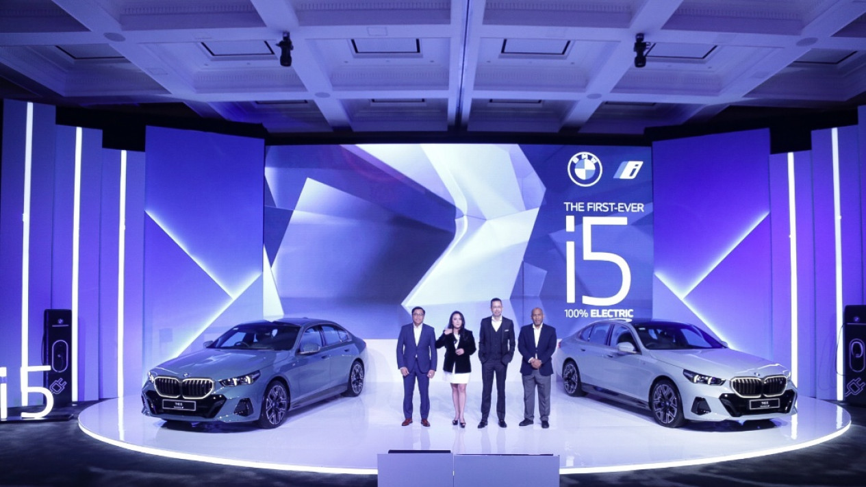 Mobil Listrik Terbaru BMW i5 Meluncur - Vlix.id