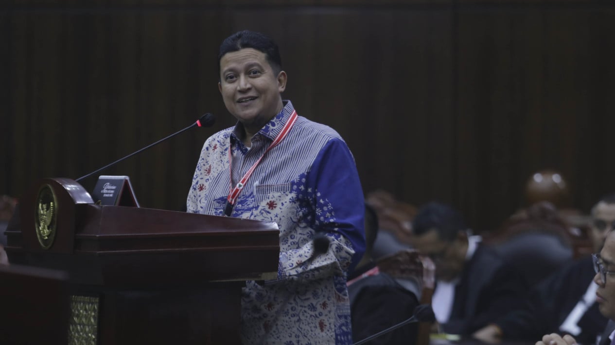 Bawaslu Hadirkan Ahli di Sidang Perselisihan Hasil Pilpres - Vlix.id