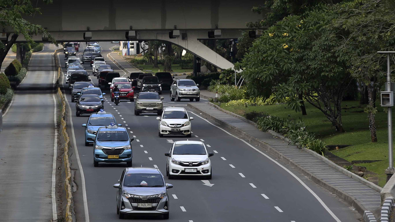 Penerapan PPN 12 Persen pada Kendaraan Bermotor - Vlix.id