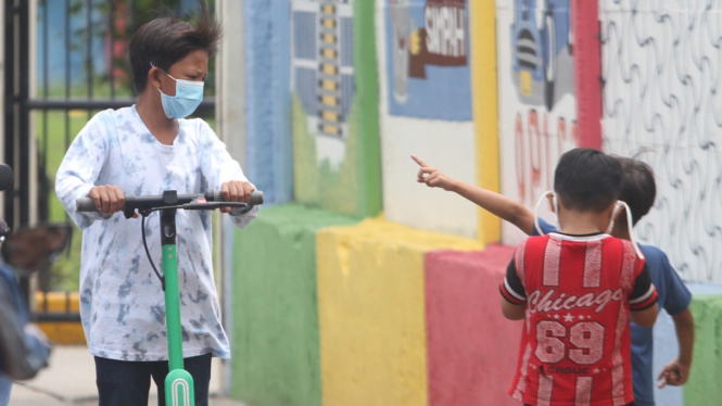 70 Persen Warga Jakarta Sudah Taat Pakai Masker - Vlix.id 70 Persen Warga Jakarta Sudah Taat Pakai Masker - Vlix.id