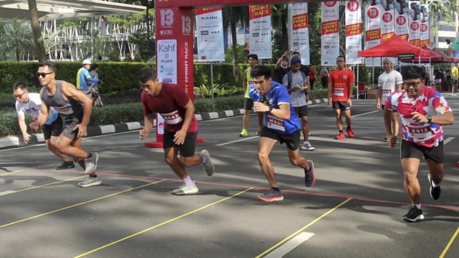 Lomba Lari Sprint 100 Meter di SCBD Jakarta - Vlix.id