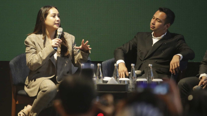 Rafi Ahmad dan Nagita Slavina Kembangkan Bisnis - Vlix.id