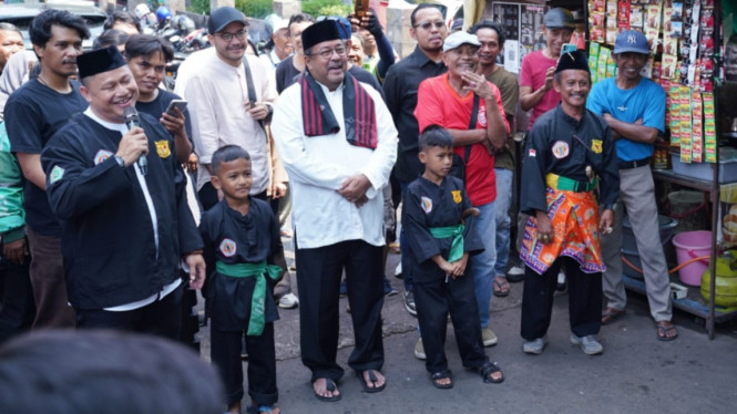 Rano Karno Sambangi Perguruan Silat Jelang Pilkada Jakarta - Vlix.id
