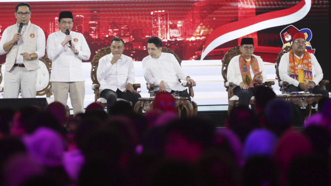 Debat Pertama Pilkada DKI Jakarta 2024 - Vlix.id
